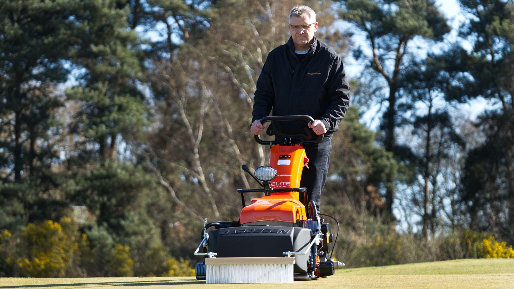 Eclipse 2 ELiTE (Golf/Walk-Behind Greens Mowers) | Jacobsen