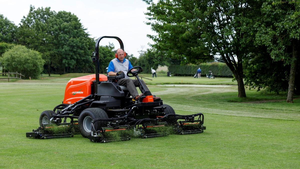 F407 | Golf | Jacobsen