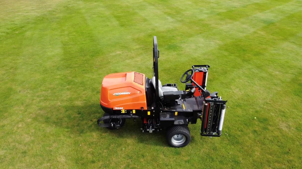 TR320 | Golf | Jacobsen