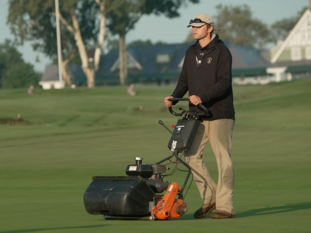 Golf Mowers | Jacobsen