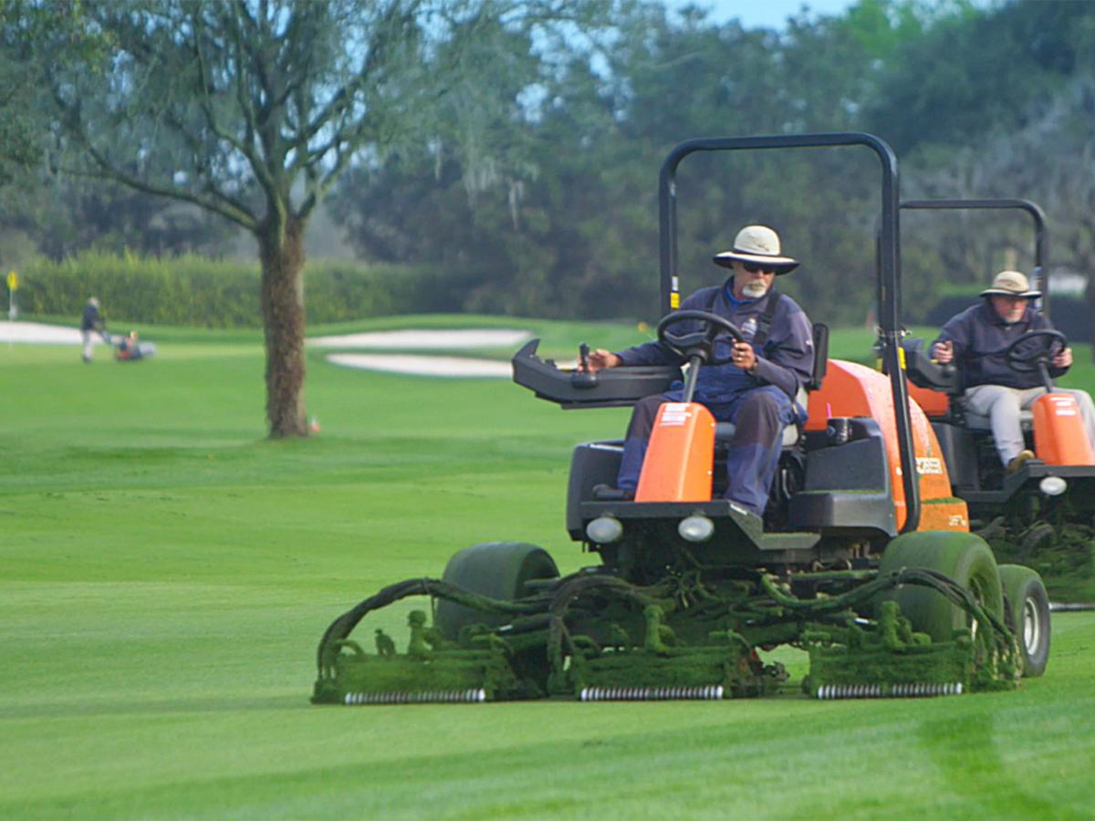 LF570 | Golf | Jacobsen