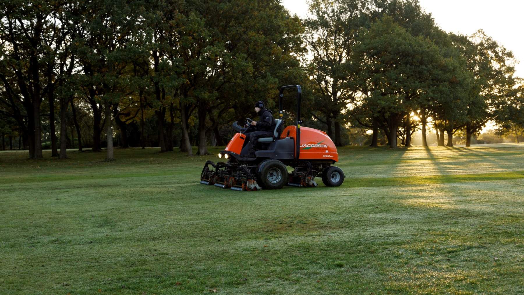 LF570 | Golf | Jacobsen