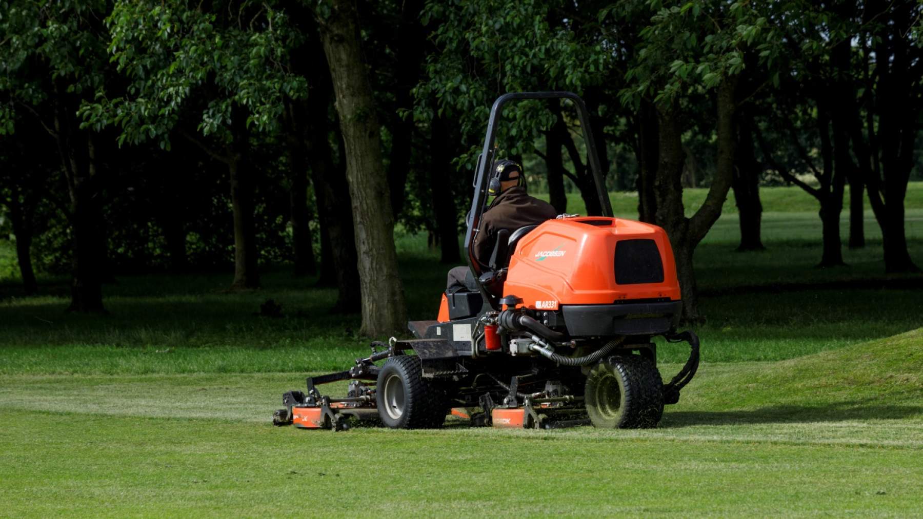 AR321 | Golf | Jacobsen