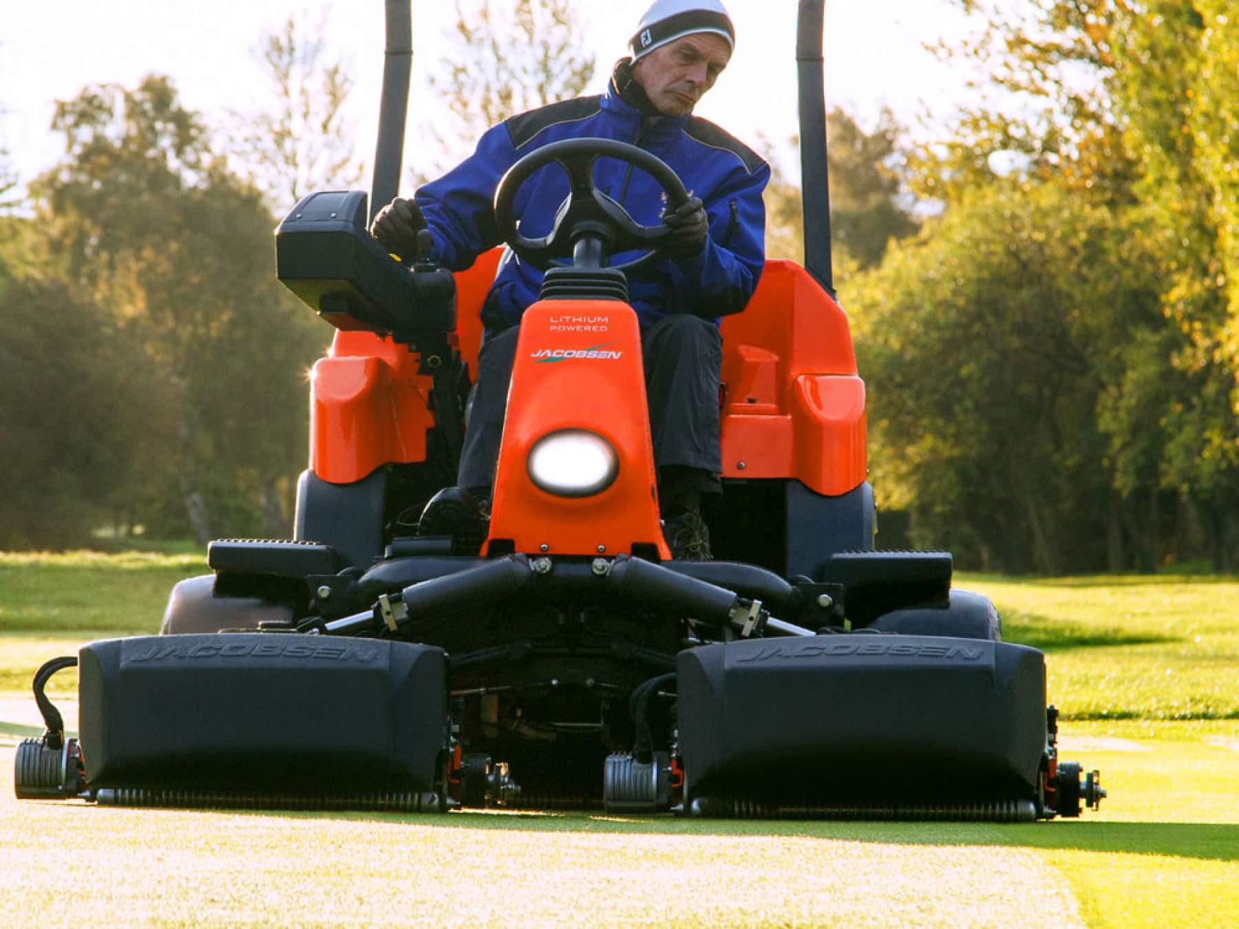 Golf Mowers | Jacobsen