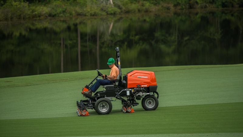 SLF530 | Golf | Jacobsen